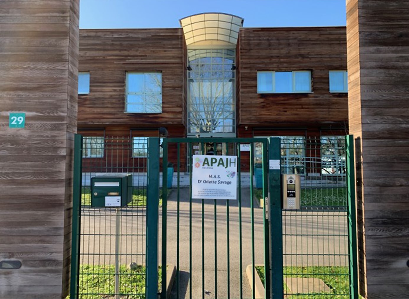 La MAS Docteur Odette Savage - apajh95.org